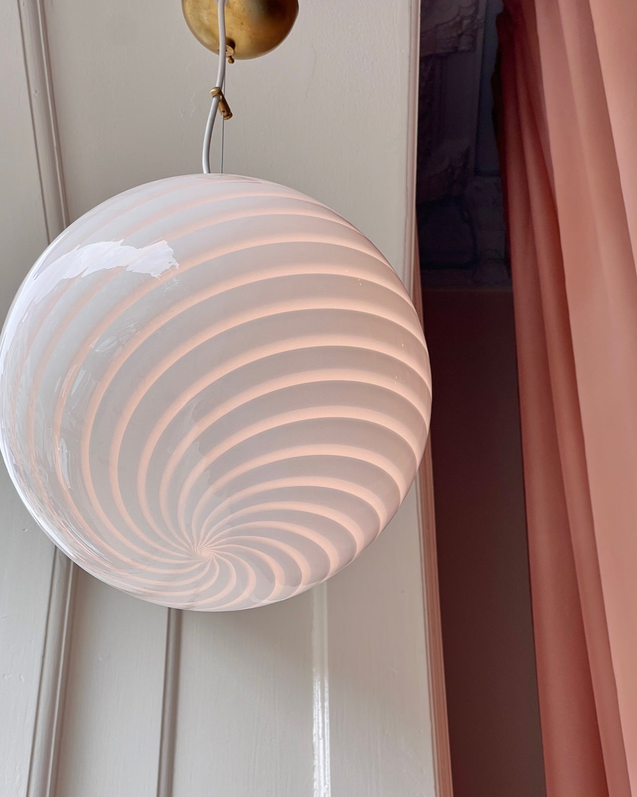 Candy ceiling lamp - White swirl (D30) – Millefiori Interior