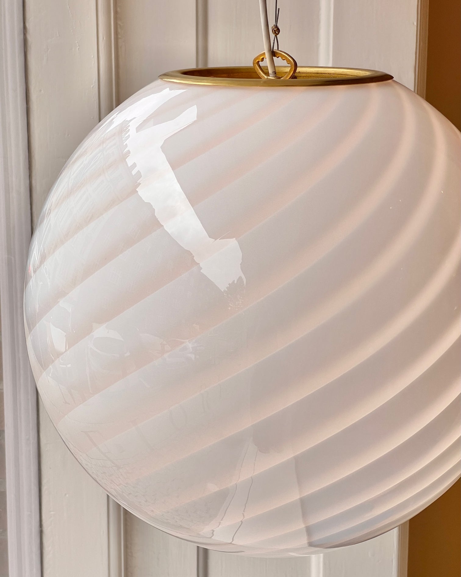 Candy ceiling lamp - White swirl (D40) – Millefiori Interior