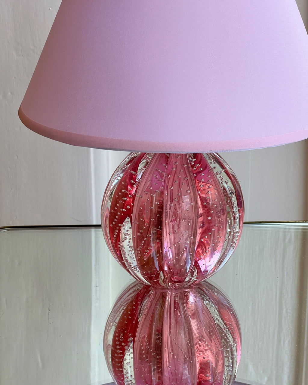 Vintage pink bubble Murano table lamp (with shade) – Millefiori Interior