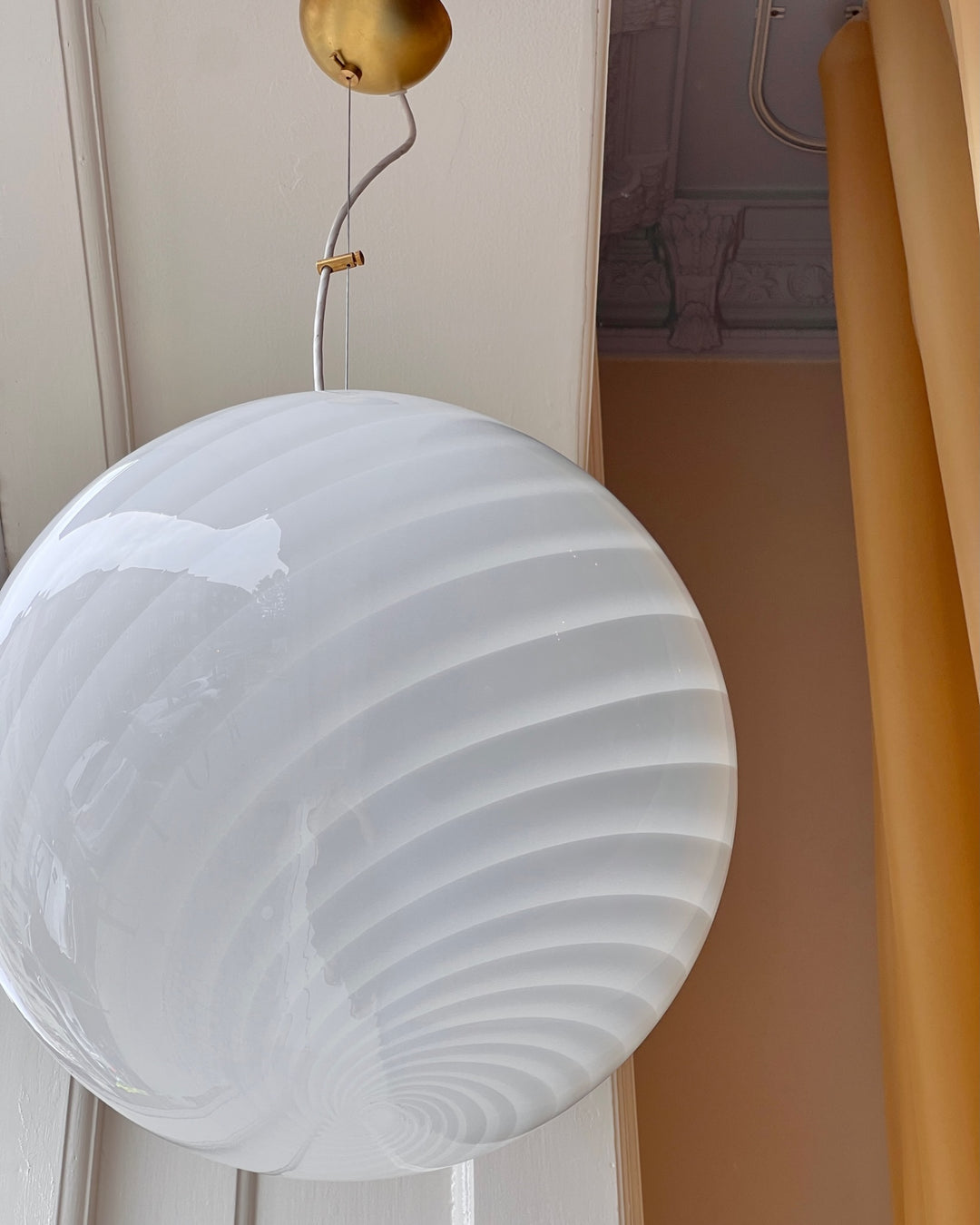 Candy ceiling lamp - White swirl (D40) – Millefiori Interior