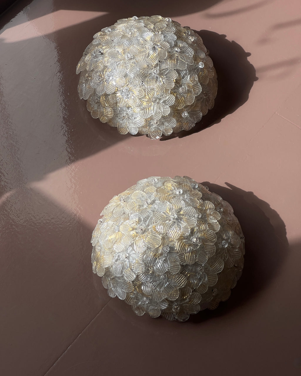 Vintage clear/golden Murano flower ceiling/wall lamp (D26) - (1 availa ...